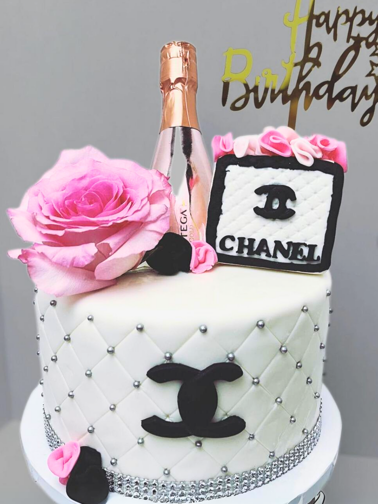 Custom Designer & Iconic Brand Cakes Gallery – Jackie's Creative Cakes ...