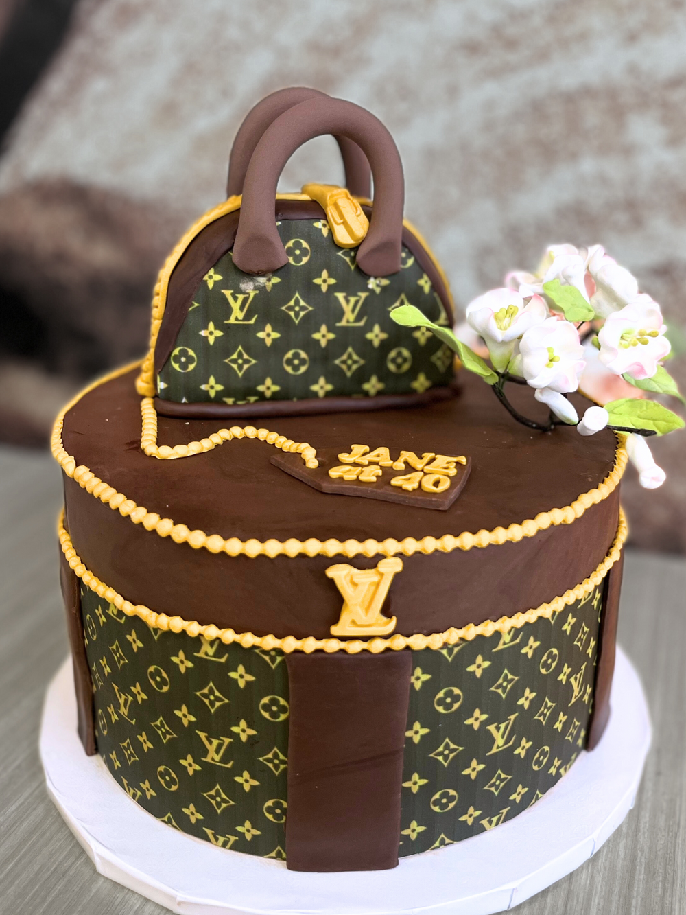Custom Designer & Iconic Brand Cakes Gallery – Jackie's Creative Cakes ...