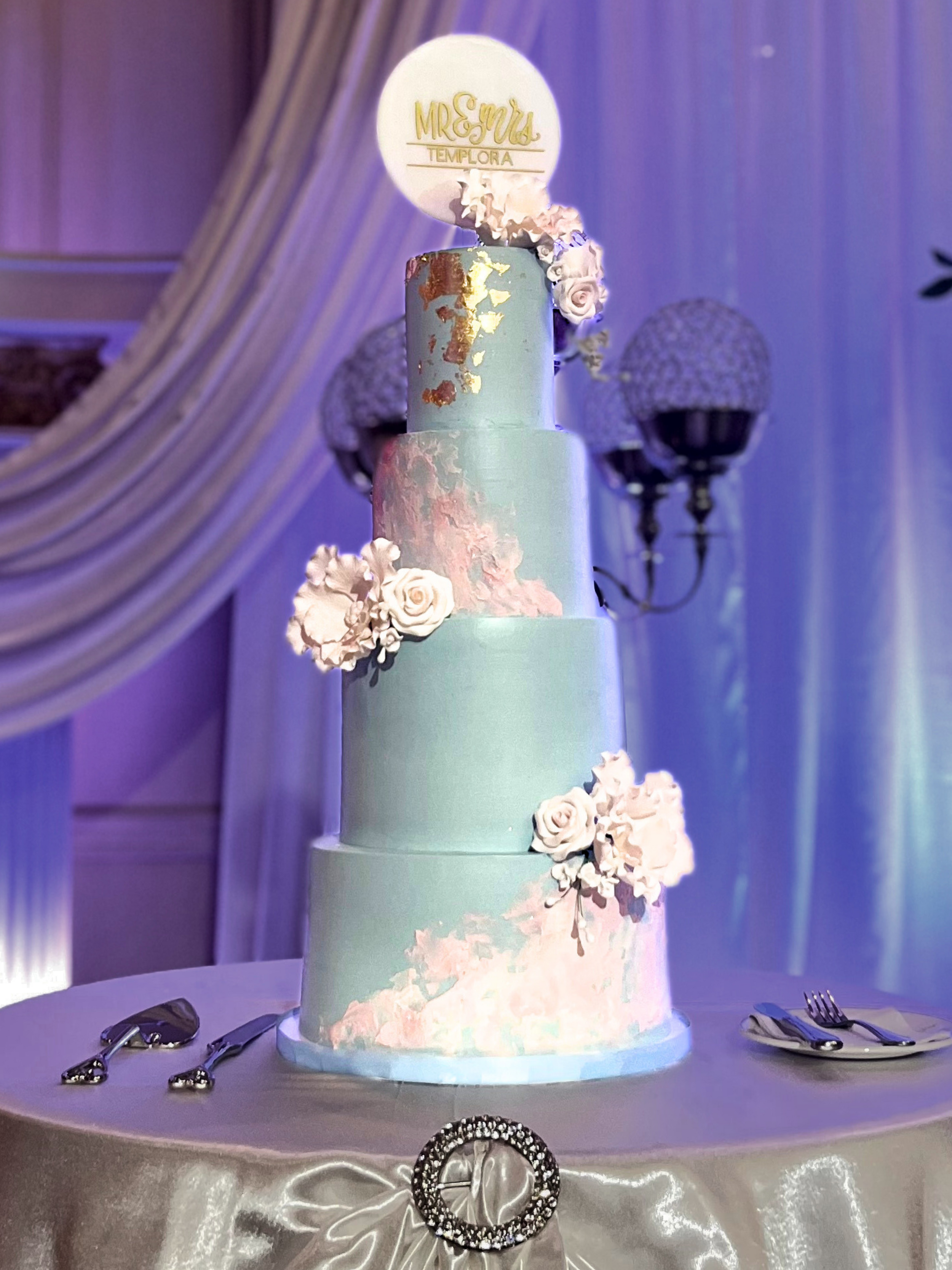 Custom Wedding Cakes Gallery – Jackie's Creative Cakes and Sweets